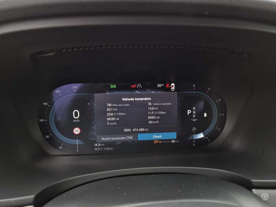 Black Volvo V90 2022 in Panevezys, with an engine capacity of 1.97 L and mileage of 474 thousand km for 11600 €, photo 16 on AUTOMOTO.COM.LV