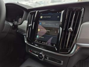 Black Volvo V90 2022 in Panevezys, with an engine capacity of 1.97 L and mileage of 474 thousand km for 11600 €, photo 20 on AUTOMOTO.COM.LV