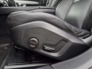Black Volvo V90 2022 in Panevezys, with an engine capacity of 1.97 L and mileage of 474 thousand km for 11600 €, photo 28 on AUTOMOTO.COM.LV