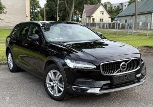 Black Volvo V90 2022 in Raseiniai, with an engine capacity of 1.97 L and mileage of 146 thousand km for 15900 €, photo  on AUTOMOTO.COM.LV