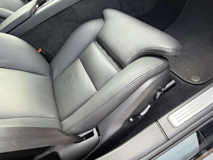 Black Volvo V90 2022 in Raseiniai, with an engine capacity of 1.97 L and mileage of 146 thousand km for 15900 €, photo 26 on AUTOMOTO.COM.LV