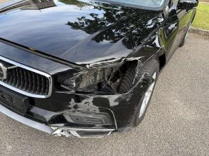 Black Volvo V90 2022 in Raseiniai, with an engine capacity of 1.97 L and mileage of 146 thousand km for 15900 €, photo 49 on AUTOMOTO.COM.LV