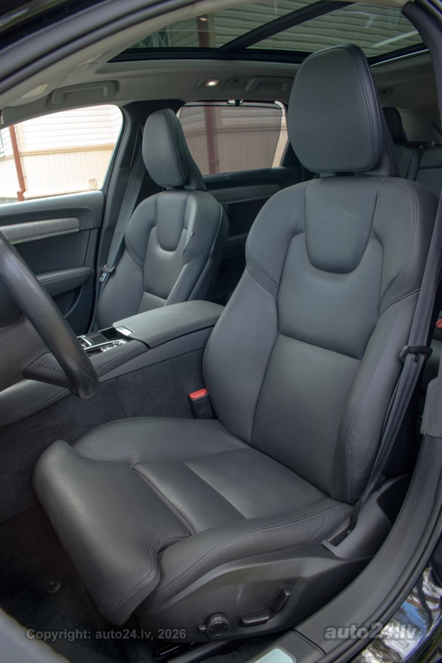Melns Volvo V90 2022 Tallina, ar dzinēja tilpumu 2.00 L un nobraukumu 91 tūkst. km par 36990 €, foto 12 vietnē AUTOMOTO.COM.LV