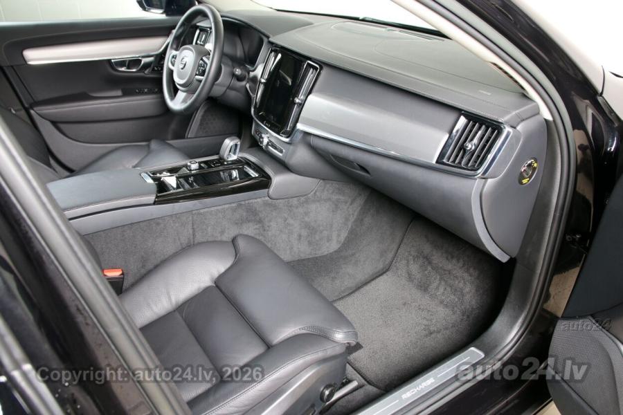 Melns Volvo V90 2023 Tallina, ar dzinēja tilpumu 2.00 L un nobraukumu 52 tūkst. km par 44990 €, foto 10 vietnē AUTOMOTO.COM.LV