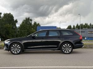 Melns Volvo V90 2023 Panevēža, ar dzinēja tilpumu 1.97 L un nobraukumu 198 tūkst. km par 23900 €, foto 14 vietnē AUTOMOTO.COM.LV