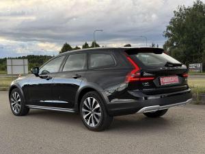 Melns Volvo V90 2023 Panevēža, ar dzinēja tilpumu 1.97 L un nobraukumu 198 tūkst. km par 23900 €, foto 16 vietnē AUTOMOTO.COM.LV