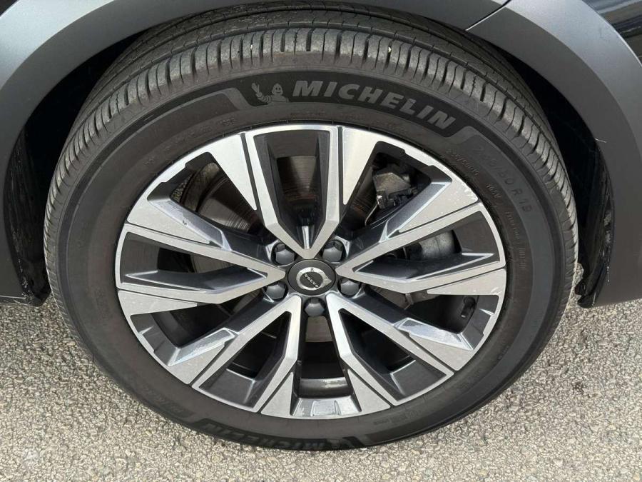 Melns Volvo V90 2023 Panevēža, ar dzinēja tilpumu 1.97 L un nobraukumu 198 tūkst. km par 23900 €, foto 34 vietnē AUTOMOTO.COM.LV