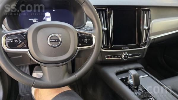 Melns Volvo V90 2023 Jēkabpils, ar dzinēja tilpumu 2.00 L un nobraukumu 80 tūkst. km par 35500 €, foto 8 vietnē AUTOMOTO.COM.LV