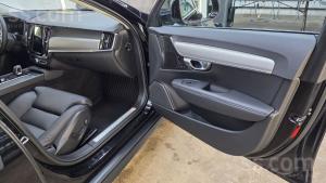 Melns Volvo V90 2023 Jēkabpils, ar dzinēja tilpumu 2.00 L un nobraukumu 80 tūkst. km par 35500 €, foto 15 vietnē AUTOMOTO.COM.LV