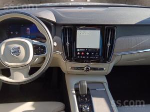 Blue Volvo V90 2023 in Riga, with an engine capacity of 2.00 L and mileage of 42 thousand km for 37900 €, photo 18 on AUTOMOTO.COM.LV