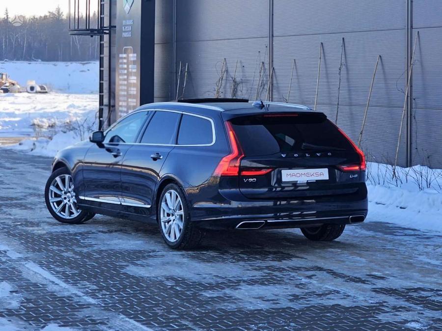 Zils Volvo V90 2016 Viļņa, ar dzinēja tilpumu 2.00 L un nobraukumu 259 tūkst. km par 15250 €, foto 6 vietnē AUTOMOTO.COM.LV
