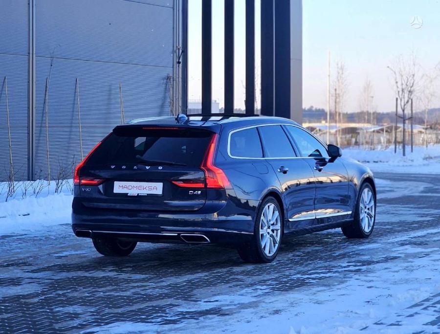 Zils Volvo V90 2016 Viļņa, ar dzinēja tilpumu 2.00 L un nobraukumu 259 tūkst. km par 15250 €, foto 13 vietnē AUTOMOTO.COM.LV