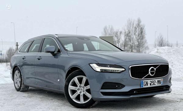 Zils Volvo V90 2017 Tauragė, ar dzinēja tilpumu 2.00 L un nobraukumu 300 tūkst. km par 11400 €, foto 2 vietnē AUTOMOTO.COM.LV