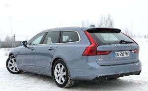 Zils Volvo V90 2017 Tauragė, ar dzinēja tilpumu 2.00 L un nobraukumu 300 tūkst. km par 11400 €, foto 13 vietnē AUTOMOTO.COM.LV