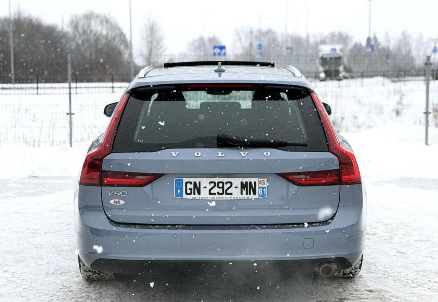 Zils Volvo V90 2017 Tauragė, ar dzinēja tilpumu 2.00 L un nobraukumu 300 tūkst. km par 11400 €, foto 15 vietnē AUTOMOTO.COM.LV