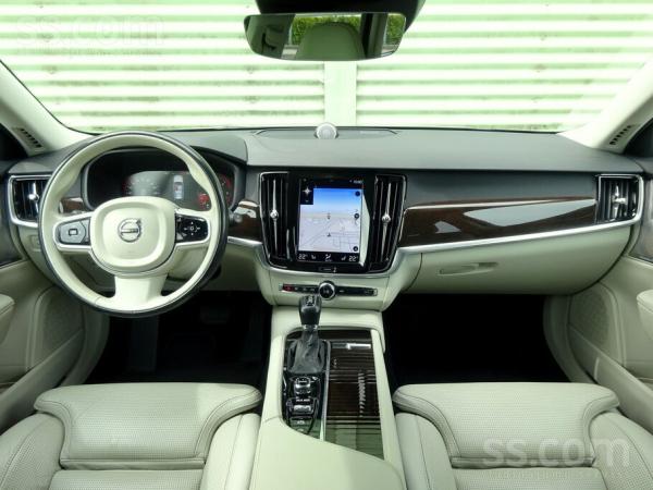 Zils Volvo V90 2017 Rīga, ar dzinēja tilpumu 2.00 L un nobraukumu 283 tūkst. km par 15500 €, foto 5 vietnē AUTOMOTO.COM.LV