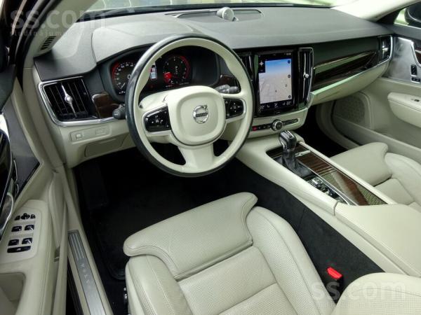 Zils Volvo V90 2017 Rīga, ar dzinēja tilpumu 2.00 L un nobraukumu 283 tūkst. km par 15500 €, foto 6 vietnē AUTOMOTO.COM.LV