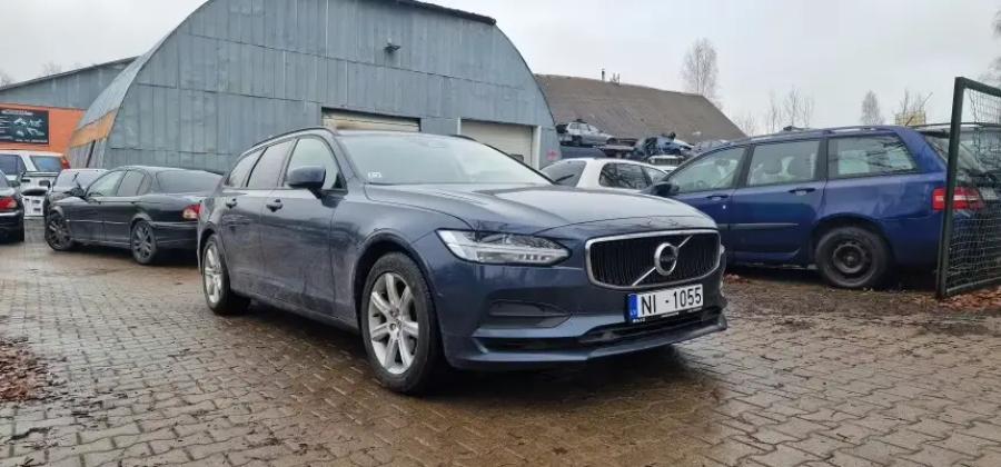 Zils Volvo V90 2017 Valmiera, ar dzinēja tilpumu 2.00 L un nobraukumu 205 tūkst. km par 22000 €, foto 12 vietnē AUTOMOTO.COM.LV