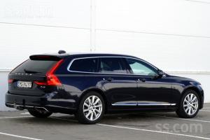 Zils Volvo V90 2017 Rīga, ar dzinēja tilpumu 2.00 L un nobraukumu 181 tūkst. km par 13700 €, foto 12 vietnē AUTOMOTO.COM.LV