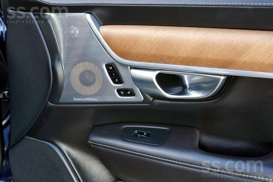 Zils Volvo V90 2017 Rīga, ar dzinēja tilpumu 2.00 L un nobraukumu 181 tūkst. km par 13700 €, foto 17 vietnē AUTOMOTO.COM.LV