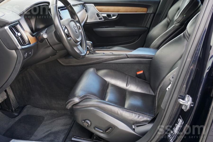Zils Volvo V90 2017 Rīga, ar dzinēja tilpumu 2.00 L un nobraukumu 181 tūkst. km par 13700 €, foto 21 vietnē AUTOMOTO.COM.LV