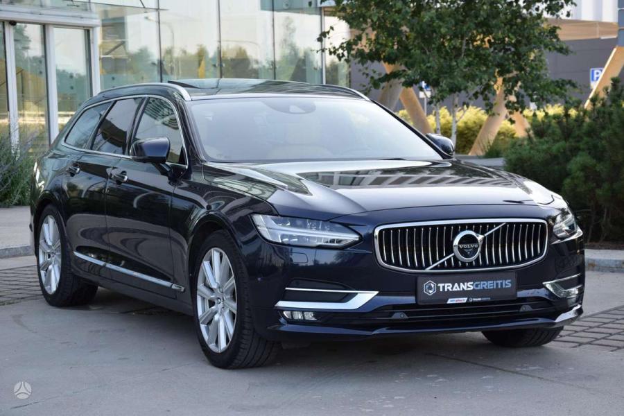 Blue Volvo V90 2017 in Vilnius, with an engine capacity of 1.97 L and mileage of 240 thousand km for 16999 €, photo 5 on AUTOMOTO.COM.LV