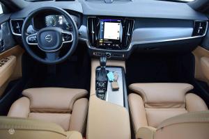 Blue Volvo V90 2017 in Vilnius, with an engine capacity of 1.97 L and mileage of 240 thousand km for 16999 €, photo 20 on AUTOMOTO.COM.LV