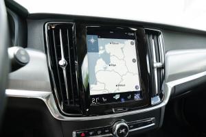 Blue Volvo V90 2017 in Riga, with an engine capacity of 2.00 L and mileage of 261 thousand km for 13950 €, photo 27 on AUTOMOTO.COM.LV