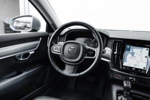 Blue Volvo V90 2017 in Riga, with an engine capacity of 2.00 L and mileage of 261 thousand km for 13950 €, photo 28 on AUTOMOTO.COM.LV