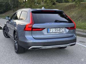 Zils Volvo V90 2017 Jonava, ar dzinēja tilpumu 2.00 L un nobraukumu 287 tūkst. km par 18800 €, foto 8 vietnē AUTOMOTO.COM.LV