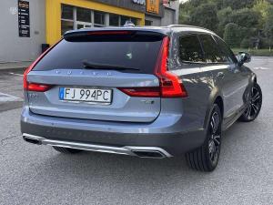 Zils Volvo V90 2017 Jonava, ar dzinēja tilpumu 2.00 L un nobraukumu 287 tūkst. km par 18800 €, foto 11 vietnē AUTOMOTO.COM.LV