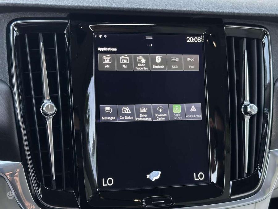Zils Volvo V90 2017 Jonava, ar dzinēja tilpumu 2.00 L un nobraukumu 287 tūkst. km par 18800 €, foto 23 vietnē AUTOMOTO.COM.LV