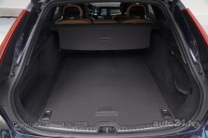 Zils Volvo V90 2017 Tallina, ar dzinēja tilpumu 2.00 L un nobraukumu 217 tūkst. km par 15390 €, foto 12 vietnē AUTOMOTO.COM.LV