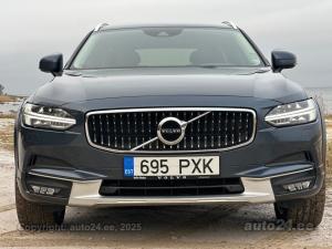 Zils Volvo V90 2018 Tallina, ar dzinēja tilpumu 2.00 L un nobraukumu 130 tūkst. km par 25990 €, foto 2 vietnē AUTOMOTO.COM.LV