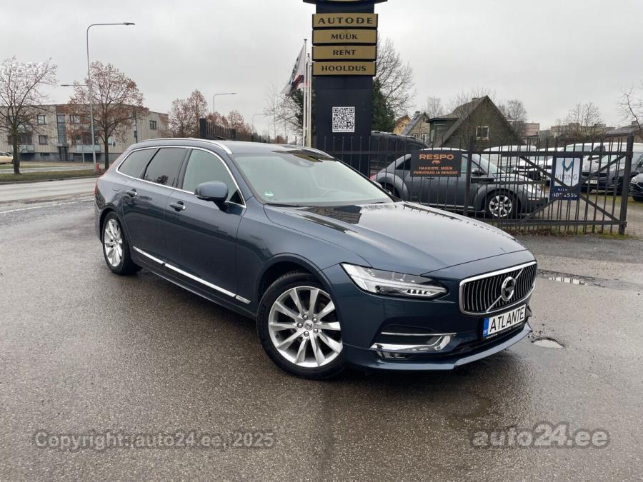 Blue Volvo V90 2018 in Tartu, with an engine capacity of 2.00 L and mileage of 236 thousand km for 18000 €, photo 1 on AUTOMOTO.COM.LV