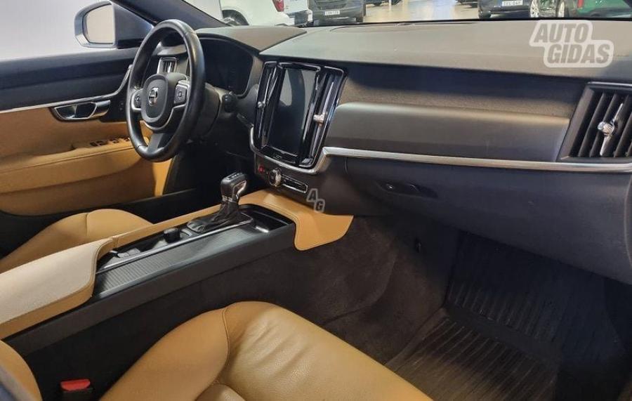 Zils Volvo V90 2018 Kauņa, ar dzinēja tilpumu 0.00 L un nobraukumu 95 tūkst. km par 28324 €, foto 10 vietnē AUTOMOTO.COM.LV