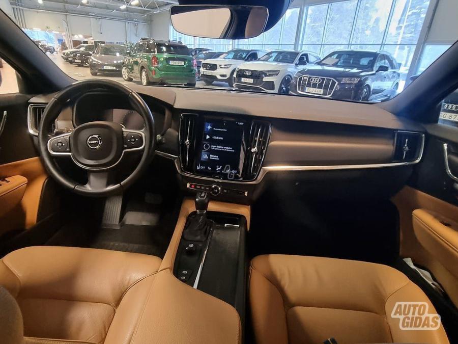 Zils Volvo V90 2018 Kauņa, ar dzinēja tilpumu 0.00 L un nobraukumu 95 tūkst. km par 28324 €, foto 30 vietnē AUTOMOTO.COM.LV