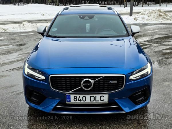 Zils Volvo V90 2018 Pērnava, ar dzinēja tilpumu 2.00 L un nobraukumu 256 tūkst. km par 19900 €, foto 2 vietnē AUTOMOTO.COM.LV