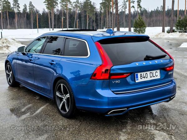 Zils Volvo V90 2018 Pērnava, ar dzinēja tilpumu 2.00 L un nobraukumu 256 tūkst. km par 19900 €, foto 6 vietnē AUTOMOTO.COM.LV