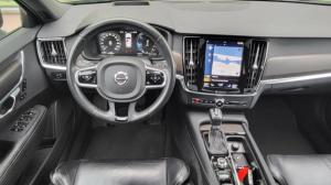 Zils Volvo V90 2018 Rīga, ar dzinēja tilpumu 2.00 L un nobraukumu 198 tūkst. km par 23500 €, foto 29 vietnē AUTOMOTO.COM.LV