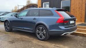 Zils Volvo V90 2018 Rīga, ar dzinēja tilpumu 2.00 L un nobraukumu 198 tūkst. km par 23500 €, foto 17 vietnē AUTOMOTO.COM.LV