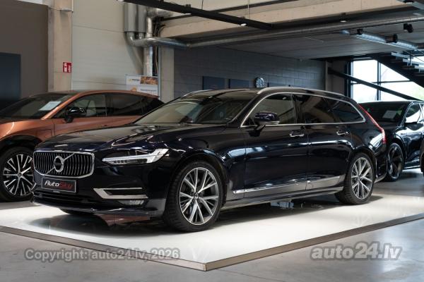 Zils Volvo V90 2018 Tallina, ar dzinēja tilpumu 2.00 L un nobraukumu 224 tūkst. km par 19900 €, foto 2 vietnē AUTOMOTO.COM.LV