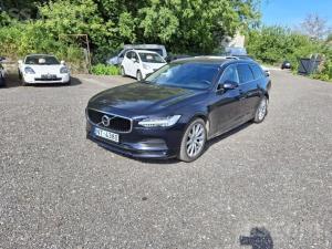 Zils Volvo V90 2019 Rīga, ar dzinēja tilpumu 2.00 L un nobraukumu 196 tūkst. km par 18790 €, foto 4 vietnē AUTOMOTO.COM.LV