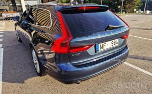 Blue Volvo V90 2019 in Riga, with an engine capacity of 2.00 L and mileage of 190 thousand km for 17500 €, photo 3 on AUTOMOTO.COM.LV