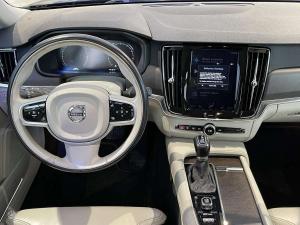 Blue Volvo V90 2019 in Klaipeda, with an engine capacity of 1.97 L and mileage of 132 thousand km for 28600 €, photo 7 on AUTOMOTO.COM.LV