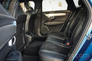 Blue Volvo V90 2019 in Tukums, with an engine capacity of 2.00 L and mileage of 211 thousand km for 18490 €, photo 7 on AUTOMOTO.COM.LV