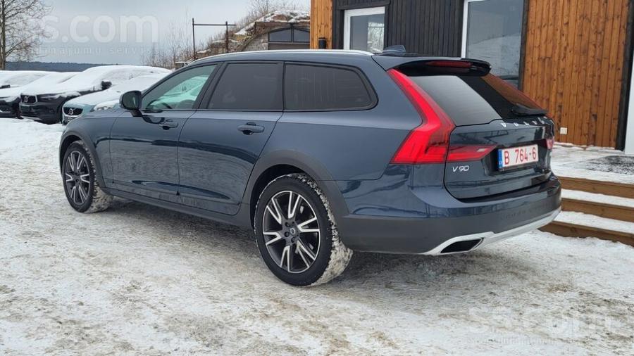 Zils Volvo V90 2019 Rīga, ar dzinēja tilpumu 2.00 L un nobraukumu 209 tūkst. km par 22500 €, foto 18 vietnē AUTOMOTO.COM.LV