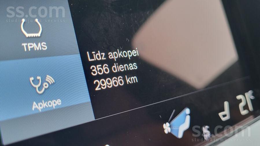 Zils Volvo V90 2019 Rīga, ar dzinēja tilpumu 2.00 L un nobraukumu 209 tūkst. km par 22500 €, foto 20 vietnē AUTOMOTO.COM.LV