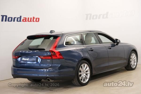Zils Volvo V90 2019 Tallina, ar dzinēja tilpumu 2.00 L un nobraukumu 194 tūkst. km par 14900 €, foto 2 vietnē AUTOMOTO.COM.LV