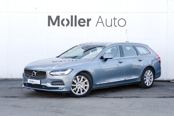 Zils Volvo V90 2019 Rīga, ar dzinēja tilpumu 2.00 L un nobraukumu 121 tūkst. km par 19550 €, foto  vietnē AUTOMOTO.COM.LV